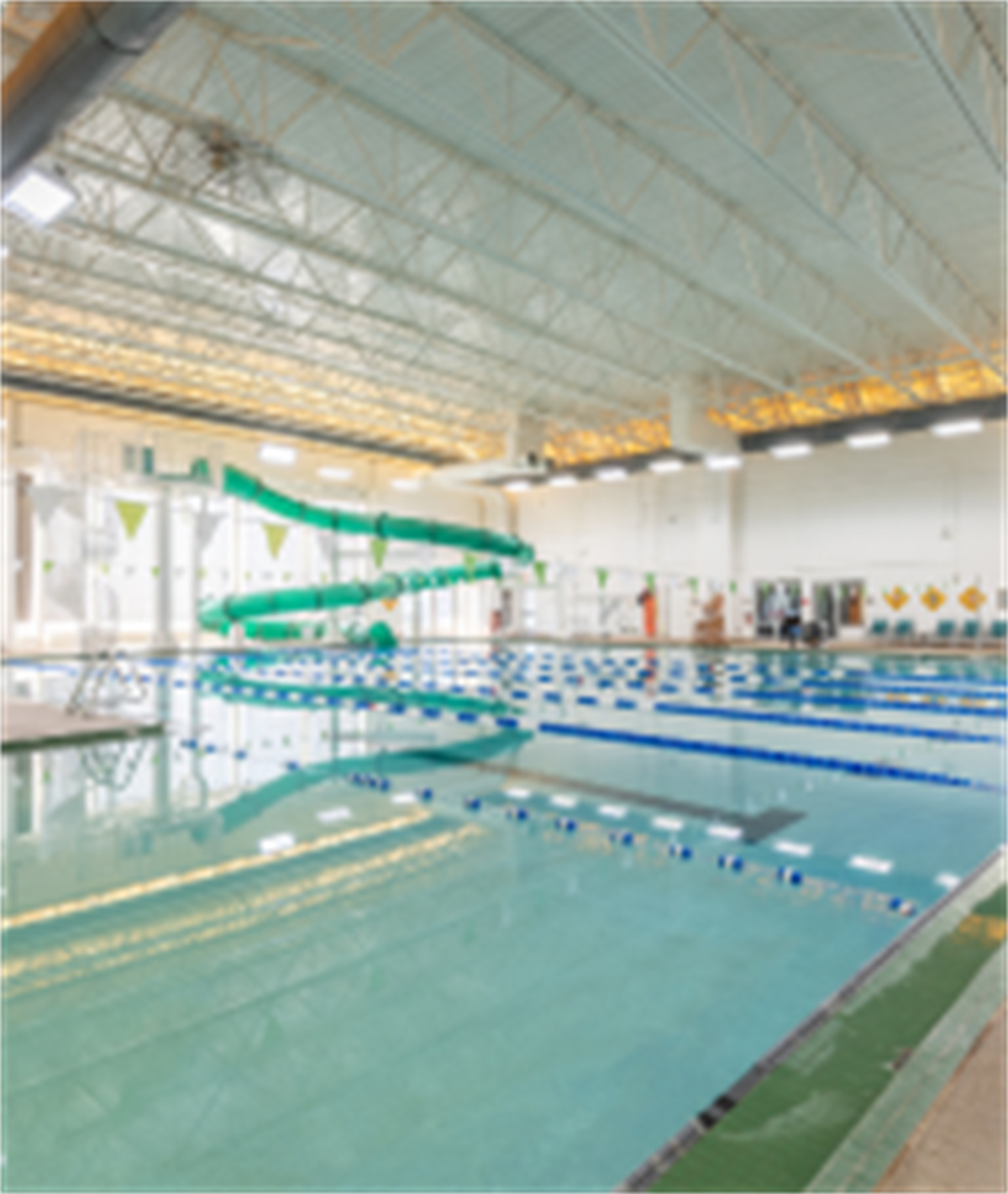 Eagle Pointe Indoor Pool | City of Commerce City, CO